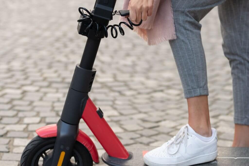 How To Lock A Scooter; Practical Tips and the Best Locks